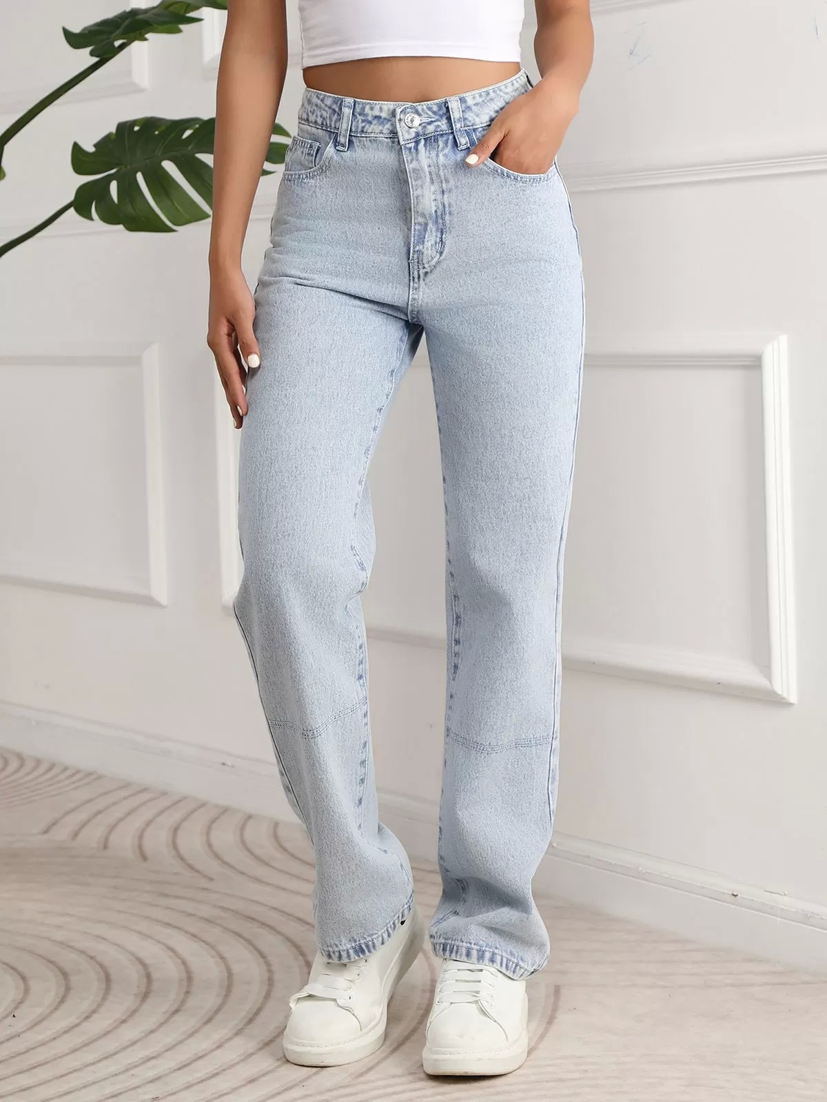 Solid Pocket High Rise Zipper Fly Denim Jeans | DRESSIN