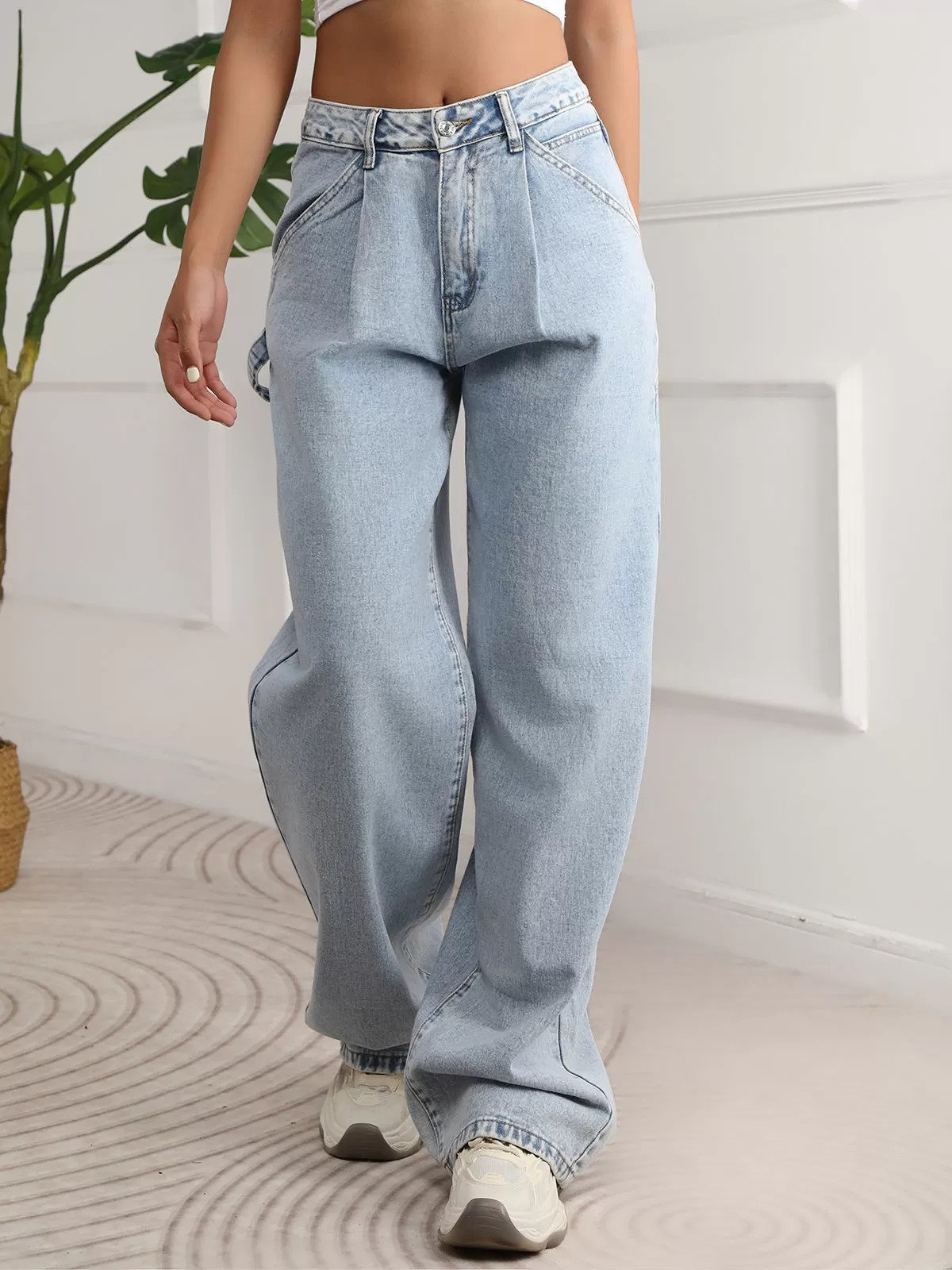 Solid Pocket High Rise Zipper Fly Denim Jeans | DRESSIN