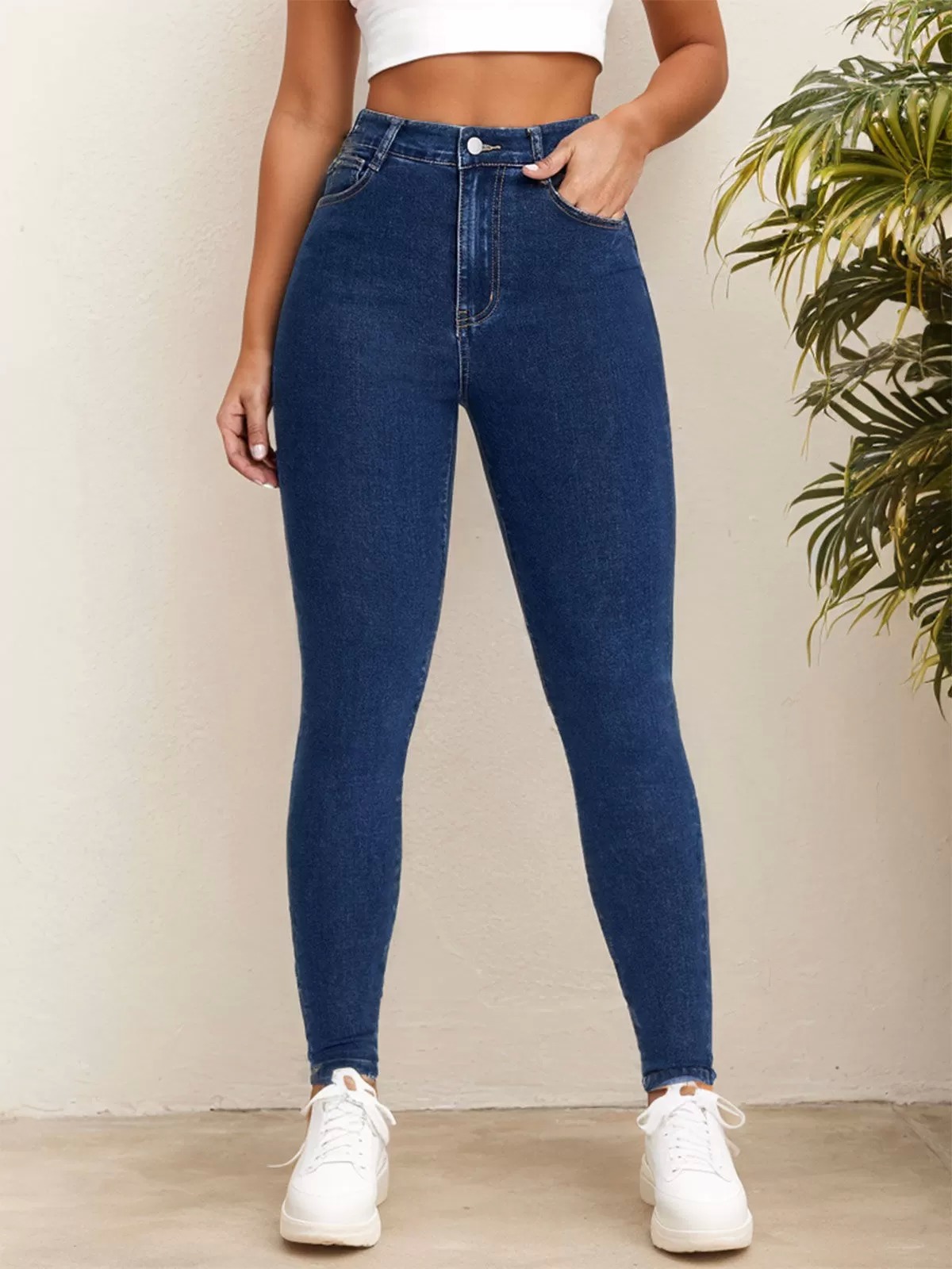 Solid Medium Rise Button Fly Denim Pants | DRESSIN